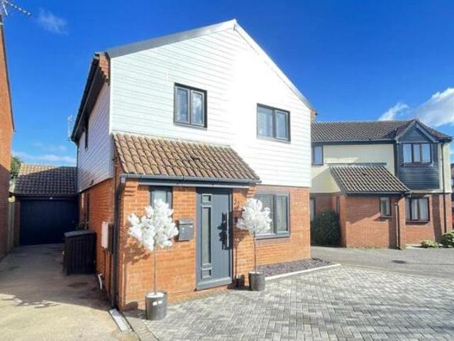 3 Bedroom Detached House For Sale In Nottage