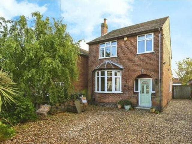 3 Bedroom Detached House For Sale In Nottingham