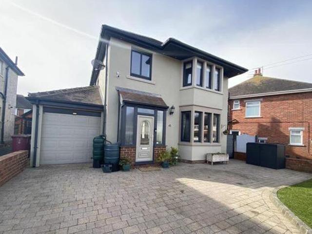 3 Bedroom Detached House For Sale In Norbreck