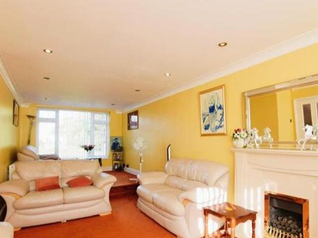 3 Bedroom Detached House For Sale In Norman Cross