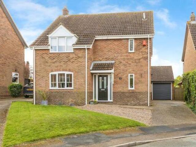 3 Bedroom Detached House For Sale In Norwich, Norfolk