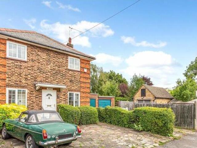 3 Bedroom Detached House For Sale In Northwood, Middlesex