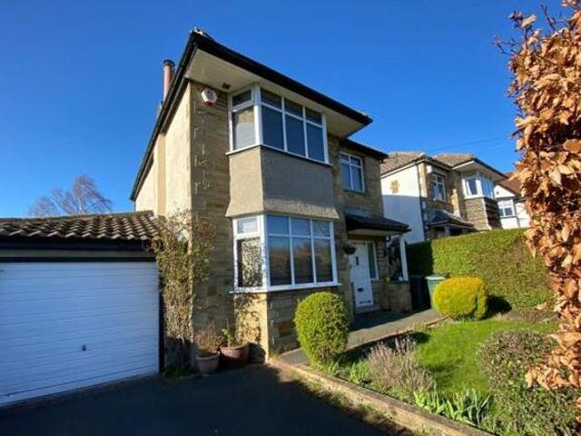 3 Bedroom Detached House For Sale In Nab Wood, Shipley