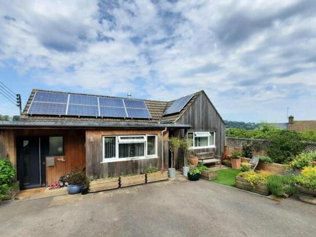 3 Bedroom Detached House For Sale In Nailsworth