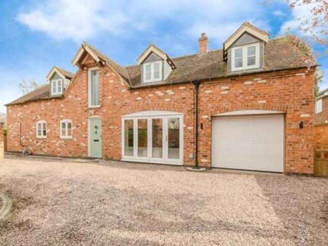 3 Bedroom Detached House For Sale In Nantwich, Cheshire