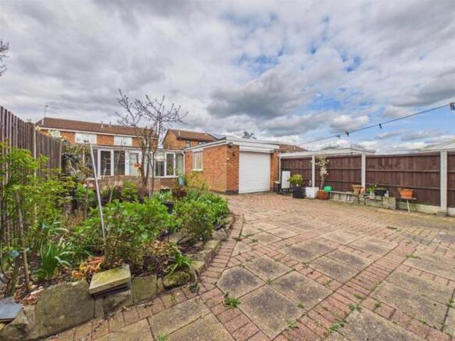 3 bedroom detached house for sale in Nevis Close, Stenson Fields, Derby, DE24