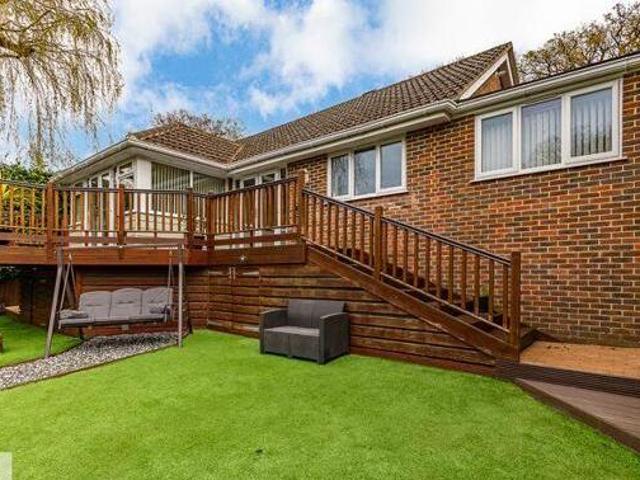 3 Bedroom Detached House For Sale In New Milton