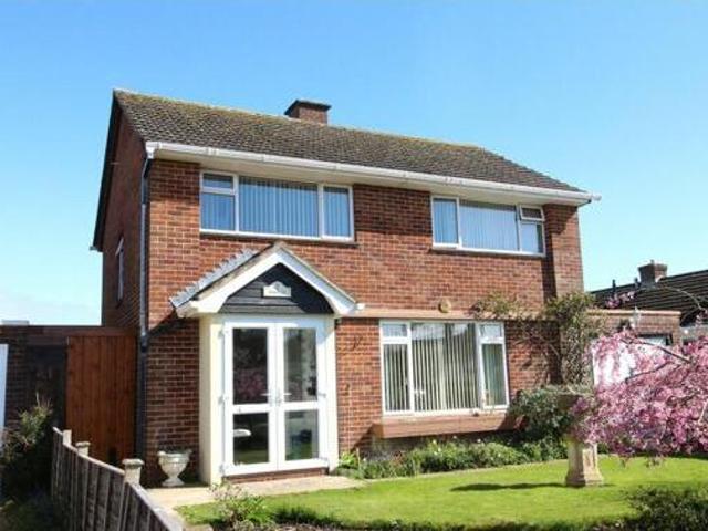 3 Bedroom Detached House For Sale In New Milton, Hampshire