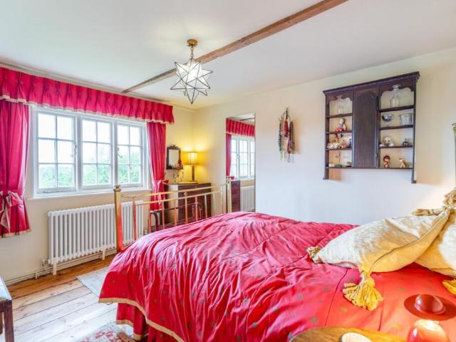 5 bedroom detached house for sale in New Road Hill, Aldington, Ashford, Kent, TN25