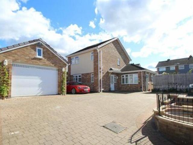 3 Bedroom Detached House For Sale In Newcastle, Staffordshire