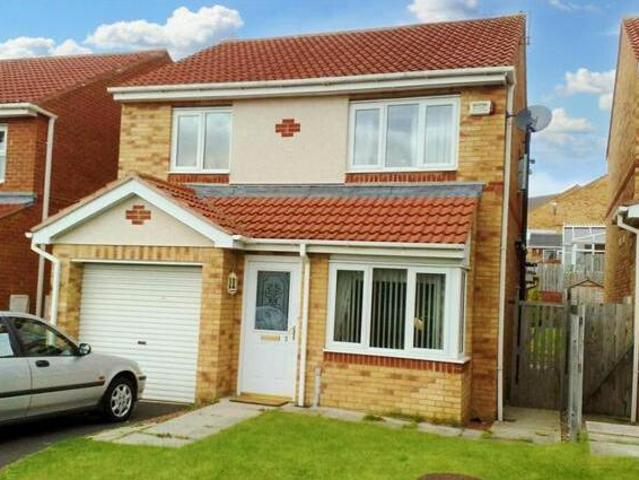 3 Bedroom Detached House For Sale In Newcastle Upon Tyne, Tyne And Wear