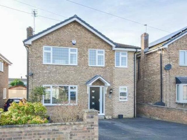 3 bedroom detached house for sale in Newlaithes Crescent Normanton WF6