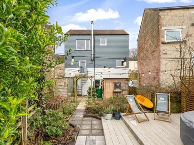 3 Bedroom Detached House For Sale In Newquay