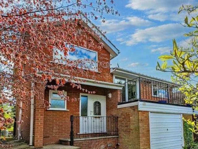 3 Bedroom Detached House For Sale In Newton Longville