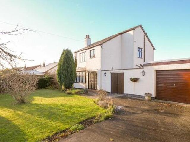 3 Bedroom Detached House For Sale In Newton