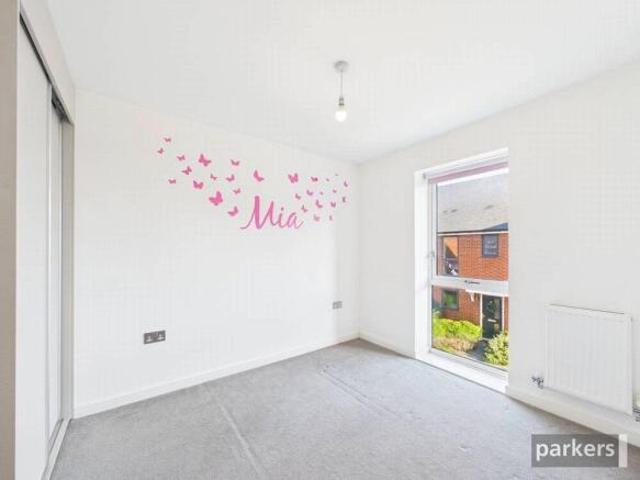 3 bedroom detached house for sale in Nightingale Way, Reading, Berkshire, RG30