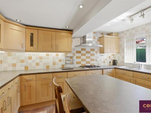 3 bedroom detached house for sale in Ninians Rise, Kirkintilloch, G66