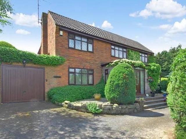 3 bedroom detached house for sale in Nurton Bank PattinghamWolverhampton West Midlands WV6 WV6