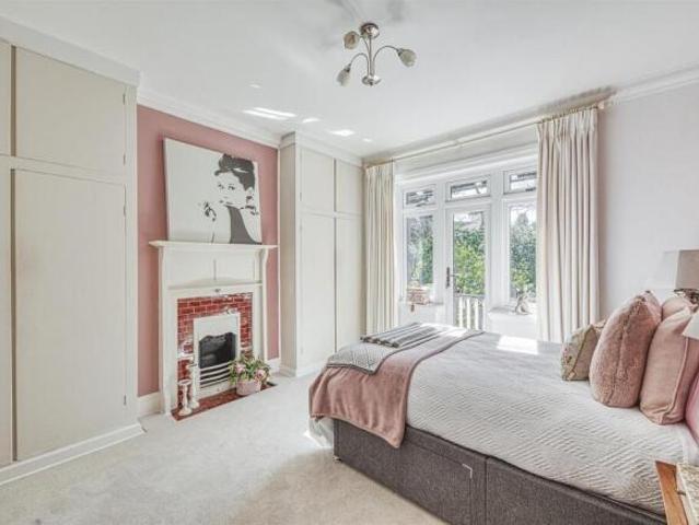 3 bedroom detached house for sale in South Avenue, Littleover, Derby, DE23