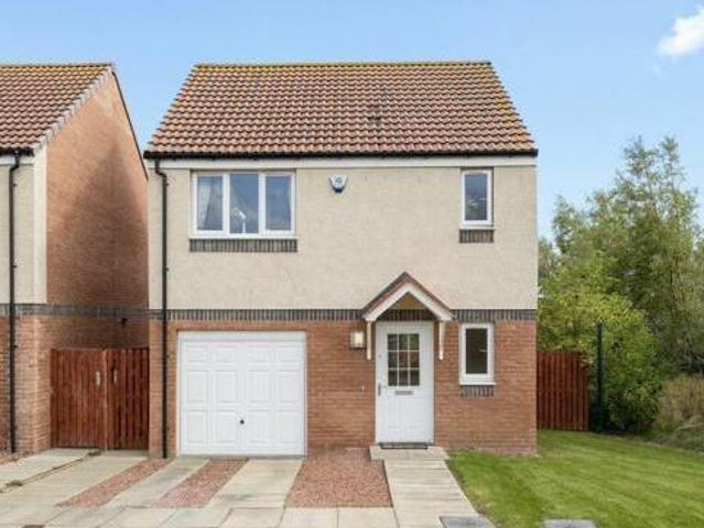 3 Bedroom Detached House For Sale In South Gyle, Edinburgh