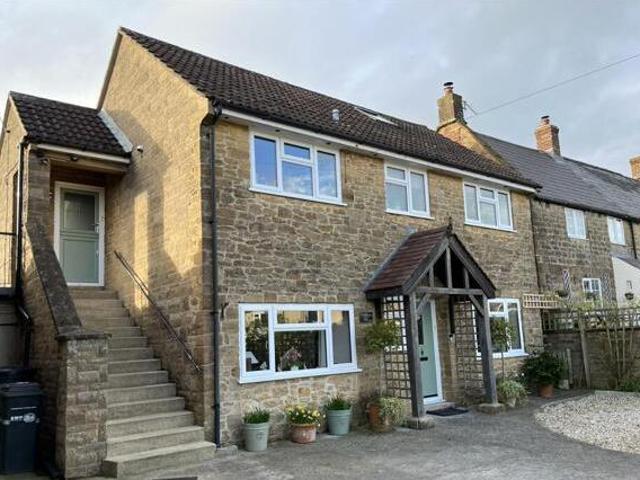 3 Bedroom Detached House For Sale In South Petherton