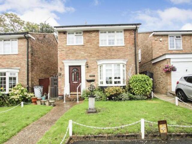 3 Bedroom Detached House For Sale In Southampton