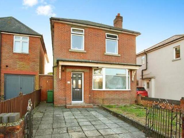 3 Bedroom Detached House For Sale In Southampton, Hampshire