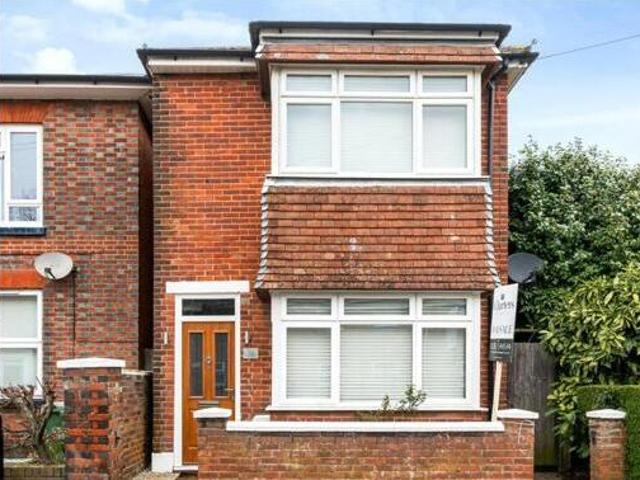 3 Bedroom Detached House For Sale In Southampton, Hampshire