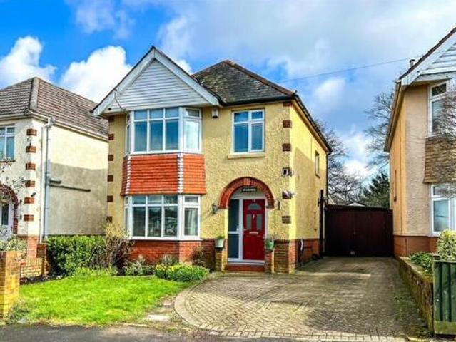 3 Bedroom Detached House For Sale In Southampton, Hampshire