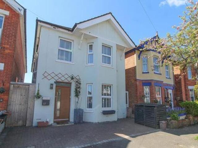 3 Bedroom Detached House For Sale In Southbourne, Bournemouth