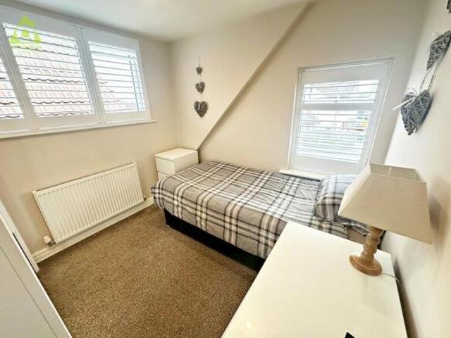 3 bedroom detached house for sale in Southover, Westhoughton, BL5 2HS, BL5