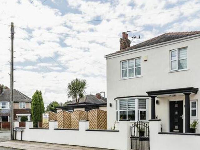 3 Bedroom Detached House For Sale In Salford