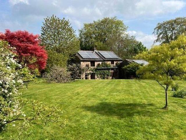 3 Bedroom Detached House For Sale In Salmesbury