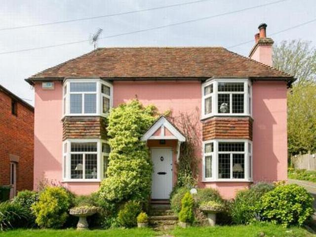 3 Bedroom Detached House For Sale In Saltwood