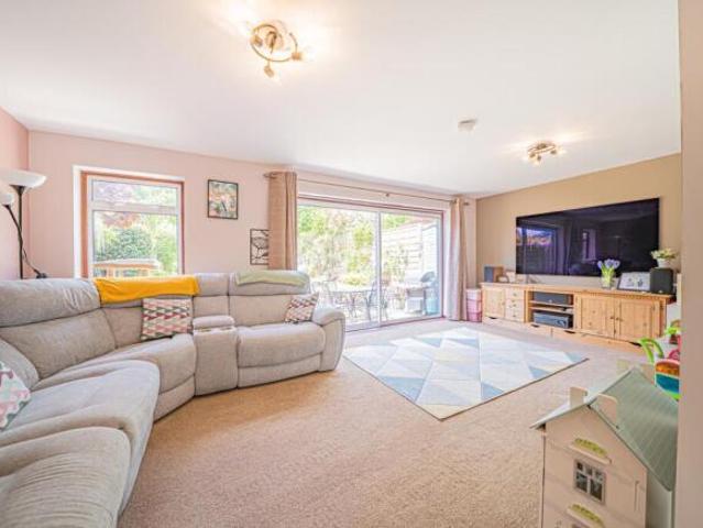 3 bedroom detached house for sale in Sambourn Close, Solihull, B91
