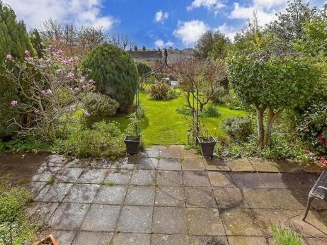3 Bedroom Detached House For Sale In Sandown