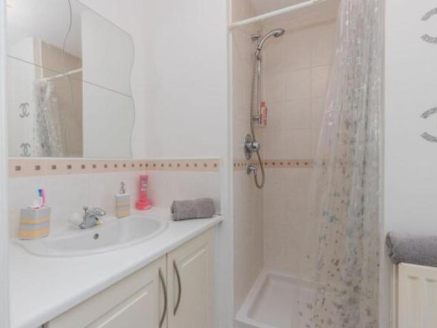 3 bedroom detached house for sale in Scalloway Road, Gartcosh, G69