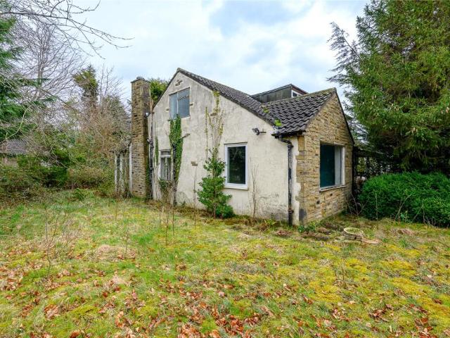 3 bedroom detached house for sale in Scarsdale Ridge, Bardsey, LS17