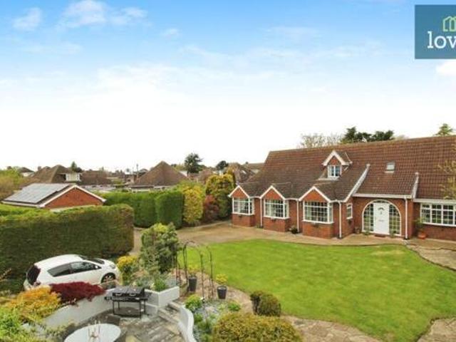 3 Bedroom Detached House For Sale In Scartho, Grimsby