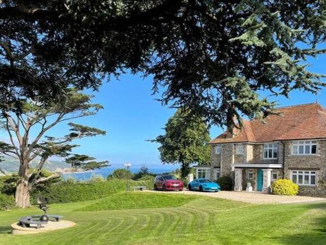 3 Bedroom Detached House For Sale In Seaton, Devon