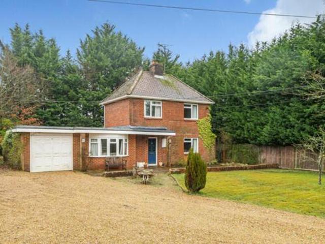 3 Bedroom Detached House For Sale In Selborne, Hampshire