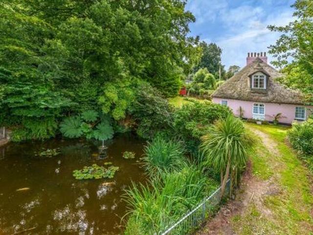 3 Bedroom Detached House For Sale In Shaldon