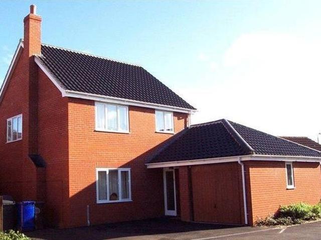3 bedroom detached house for sale in Sharpes Court Mildenhall Bury St Edmunds IP28