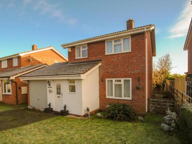 3 Bedroom Detached House For Sale In Shawbury, Shrosphire