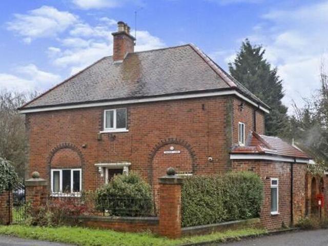 3 Bedroom Detached House For Sale In Sheffield, South Yorkshire