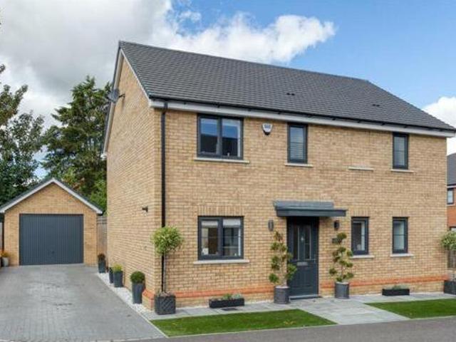 3 Bedroom Detached House For Sale In Shefford