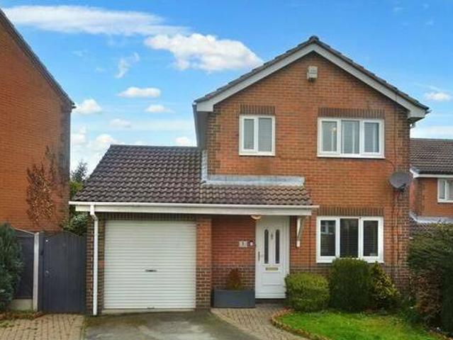 3 bedroom detached house for sale in Shelley Crescent Oulton Leeds West Yorkshire LS26