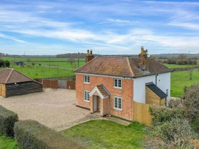 3 Bedroom Detached House For Sale In Shelton