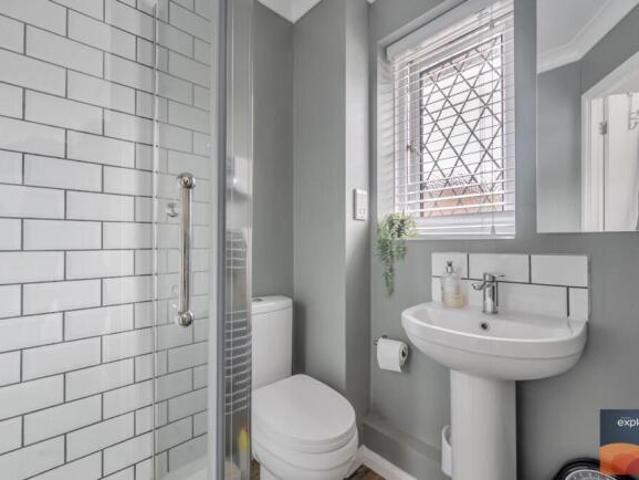3 bedroom detached house for sale in Sherwood Close, Hatch Warren, RG22