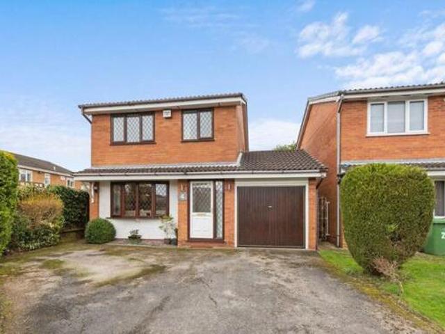 3 Bedroom Detached House For Sale In Shirley